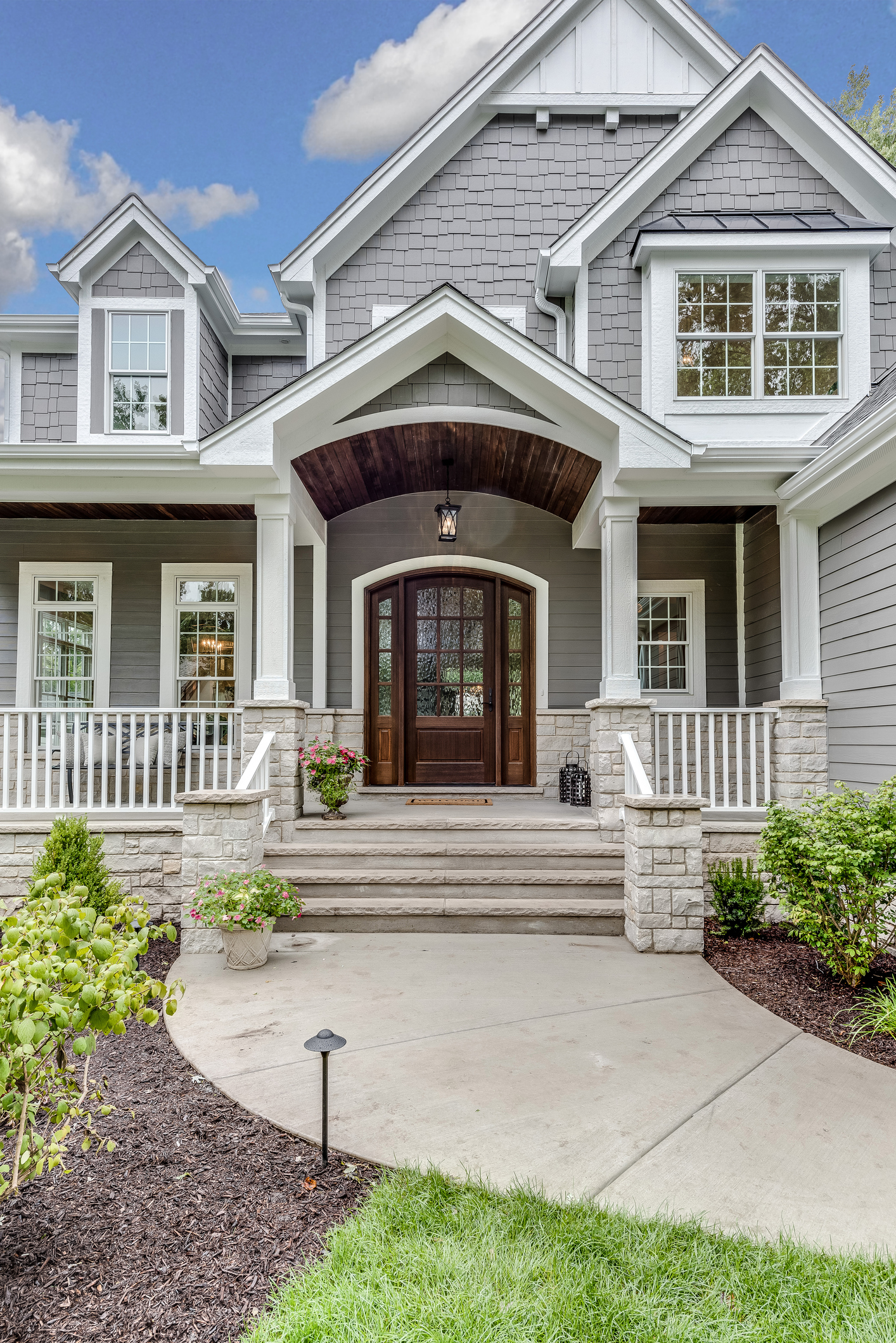 Morganton, NC craftsman home representing Morganton, NC